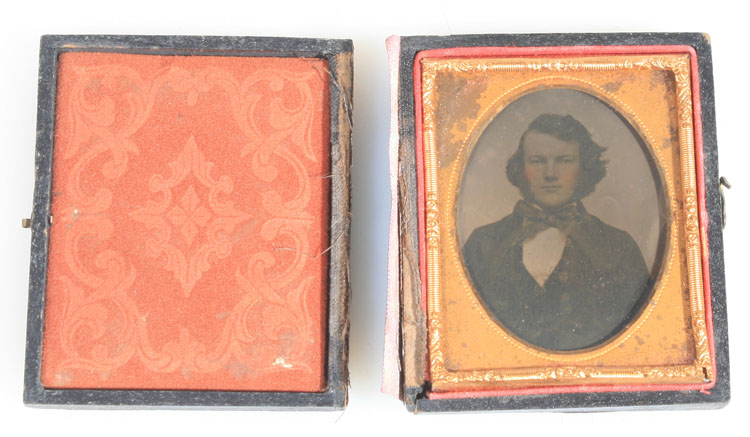 AMBROTYPE MAN TINTED, NINTH PLATE, FULL CASE. | eBay